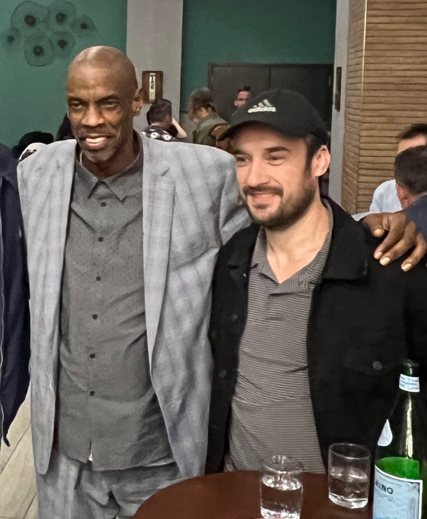 Dino Redžić sa braćom otvorio 10. restoran u Njujorku: Poznati igrač ...